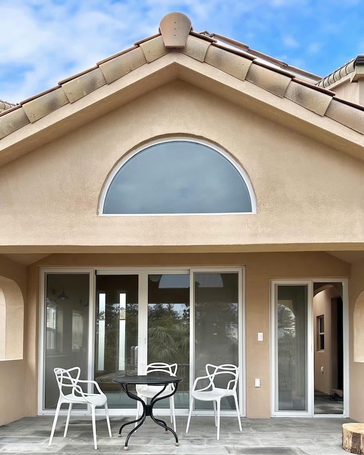 *제주아를스테이*
-1월2월 /3박이상-1회
온수풀무료제공
(리뷰이벤트) - Jeju-si