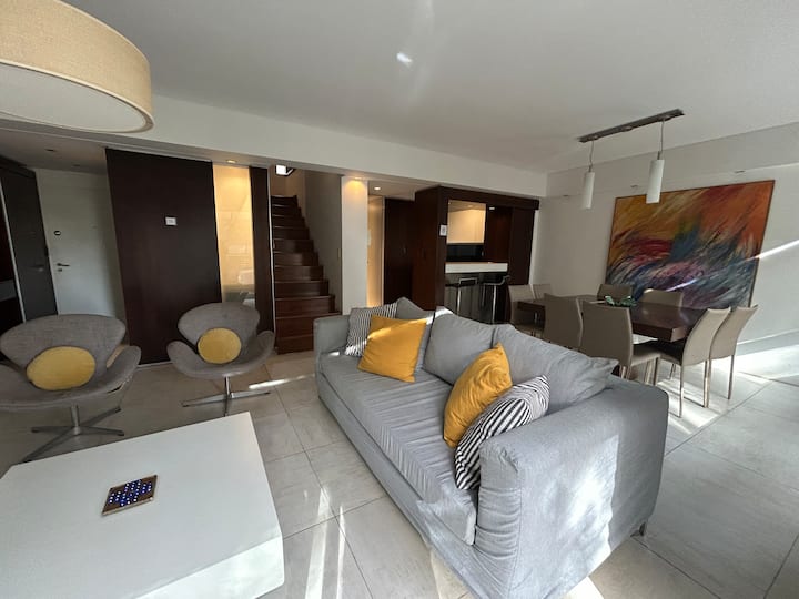 Palermo Hollywood Triplex Apt - Buenos Aires