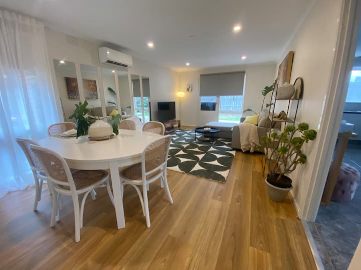 Entire Gorgeous House In Peaceful Surroundings - Mordialloc