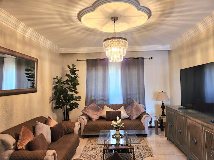 Charming 4br Home In Golden Zone With Private Pool - Mazatlan