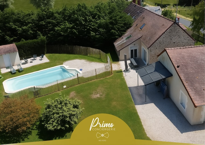 Villa Avec Piscine, Proche Du Circuit Au Calme - Circuit de Nevers Magny-Cours