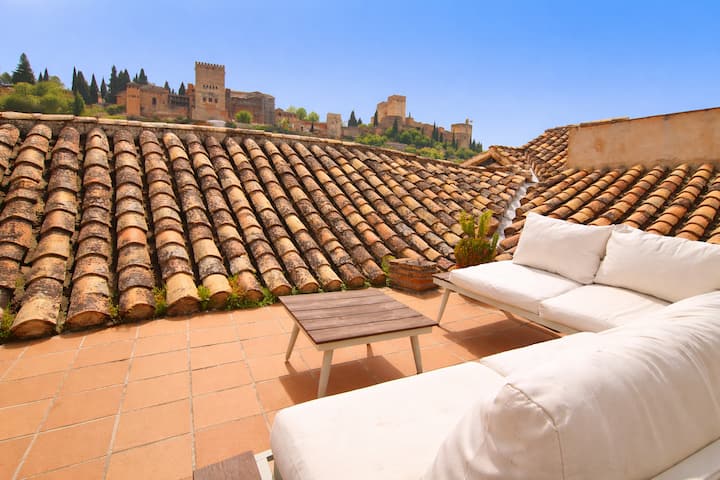 Casa De La Acequia By Florentia Homes - Albolote