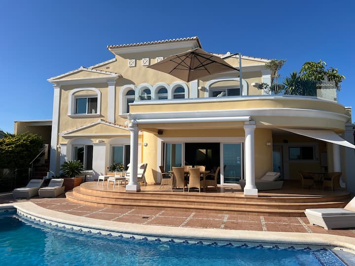 Sea View Altea Hills Solar Heated Pool 4 King Beds - Altea