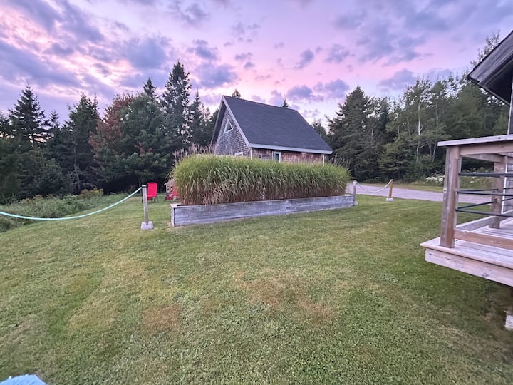 Cozy Seaside Cottage - St. Andrews