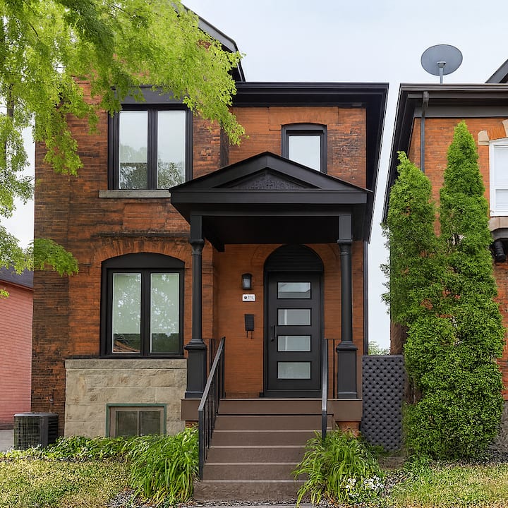 Bright Renovated 3br W/ Loft • Hospital • Parking - 해밀턴