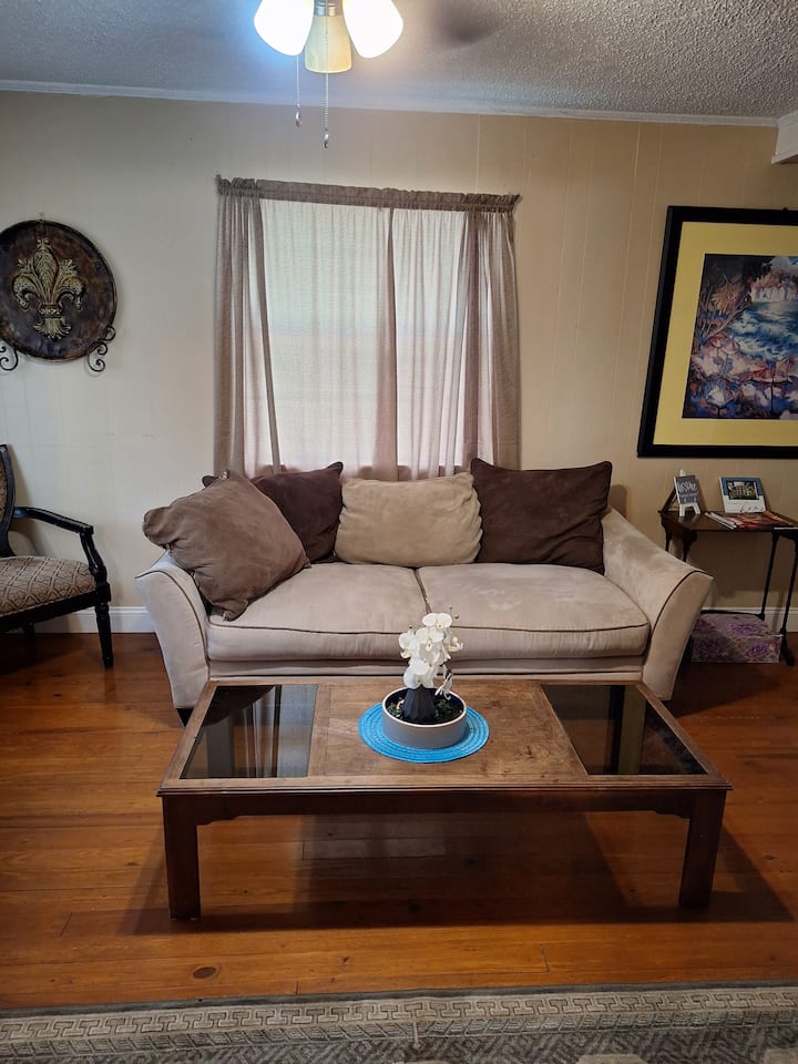 Cozy Spot Near The Coast - Gulfport, MS