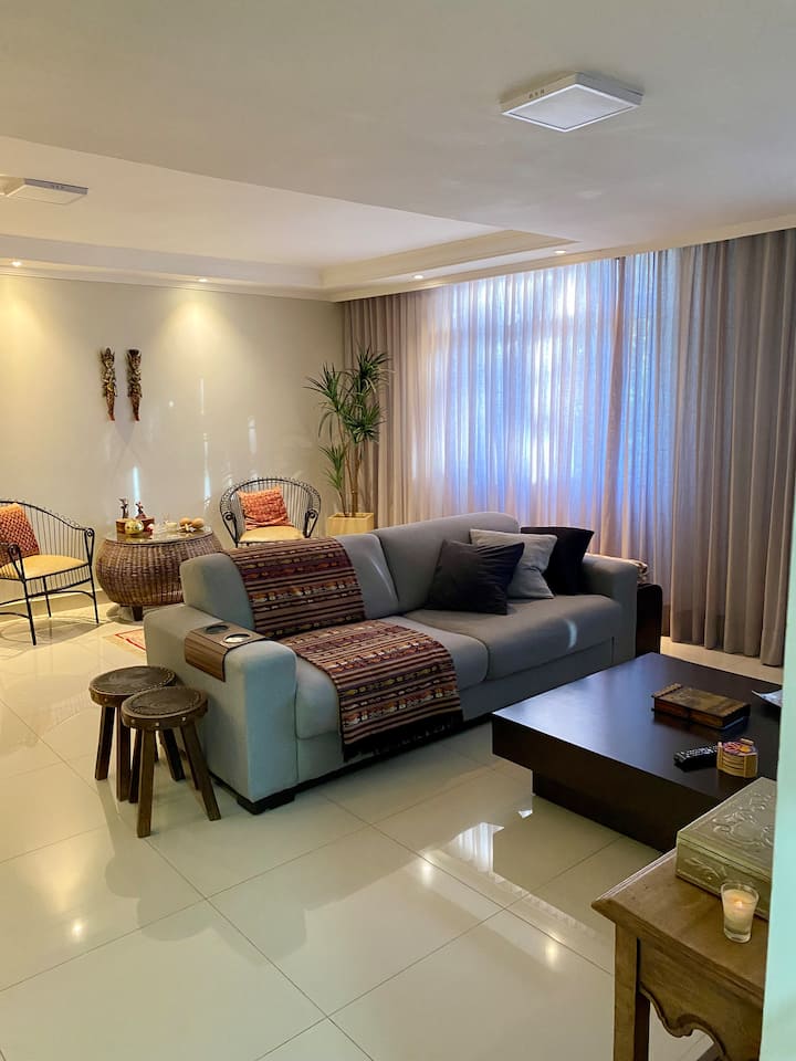 Otimo Apartamento Familiar Amplo - Brasília