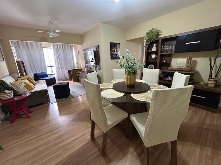 Amplo Apartamento Próximo Ao Mar - Balneário Camboriú