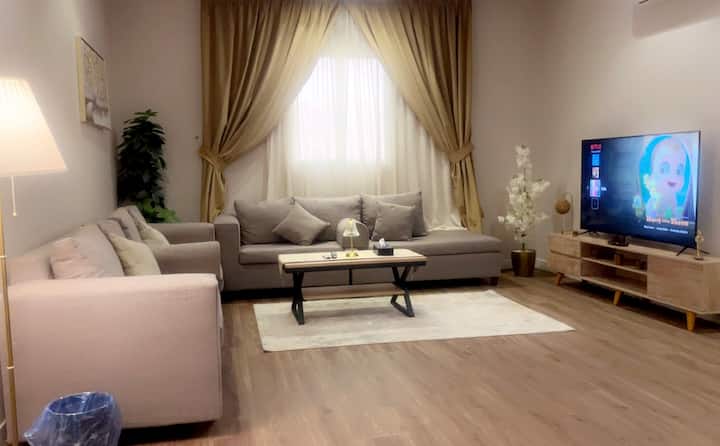 شقة غرفتين وصالة دخول ذاتي - القادسية - Riyadh