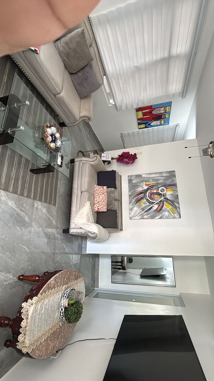 Almond House - Guaynabo