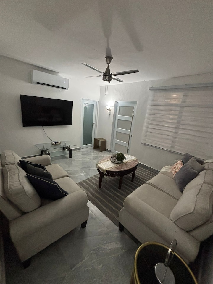 Almond House - Puerto Rico