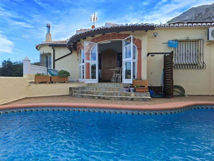 Villa Avec Piscine Privée à El Montgó, Denia - Dénia