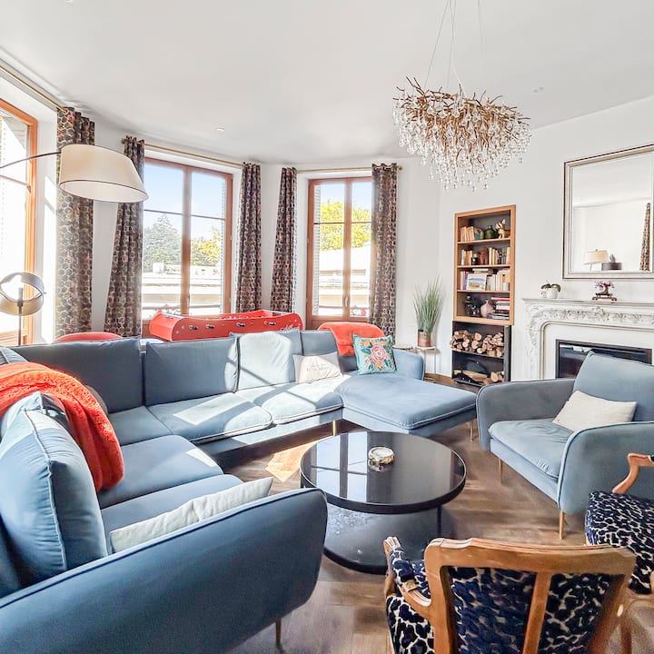 Grand T4 Luxe, Spa, Cheminée Baby-foot, Jardin - Aix-les-Bains