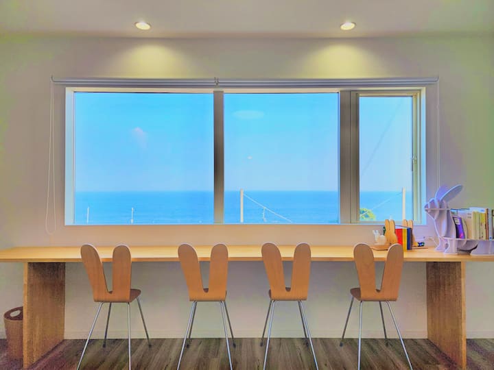 「淡路島一棟貸宿　野うさぎ 」高台から海を望む貸別荘！2023年新築離れの素泊まり - 淡路市