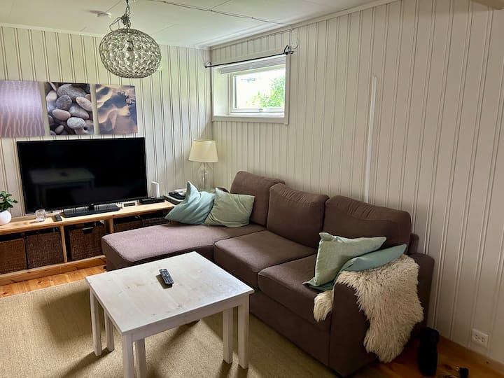 Koselig Leilighet Med Sentral Og Rolig Beliggenhet - Tromsø