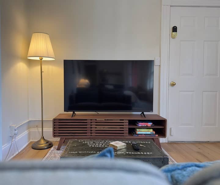 In-law Suite W/ Private Entrance - Richmond, VA