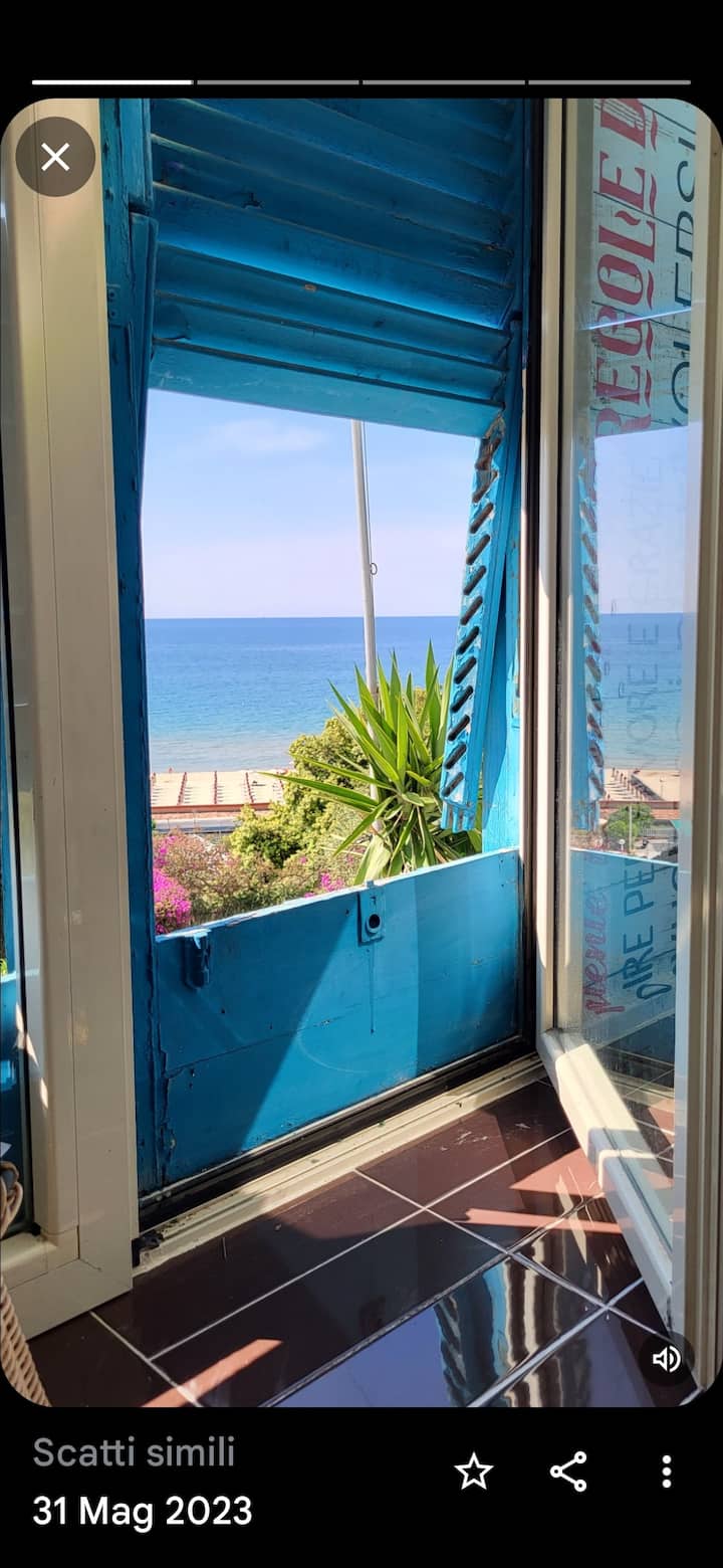 2+4 Enjoy Your Time :) Work In Warm Weather!! - Gaeta