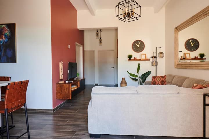 Charming 3br Getaway – Steps To Beach & City Life! - Rosarito