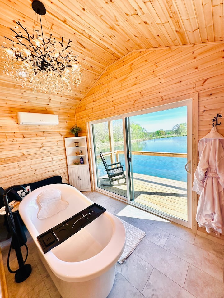 Private Pond Cabin W/ Bathhouse Near Tulsa - Oklahoma