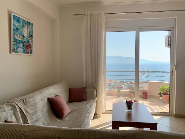 Nice Apartment With A Beautiful View - Sarandë