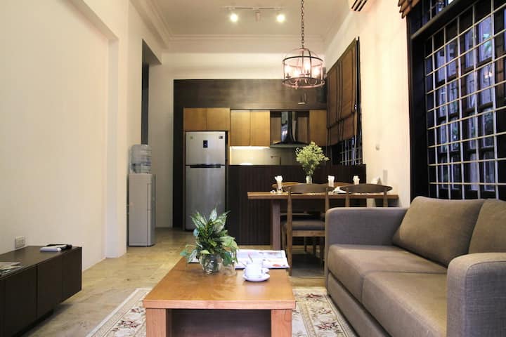 Westlake 02 Bedroom Apartment  In Hanoi. - China