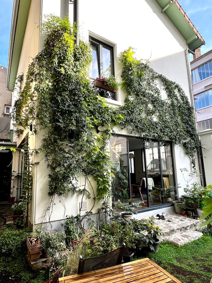Grande Maison De Ville + Jardin - Buttes Chaumont - Paris