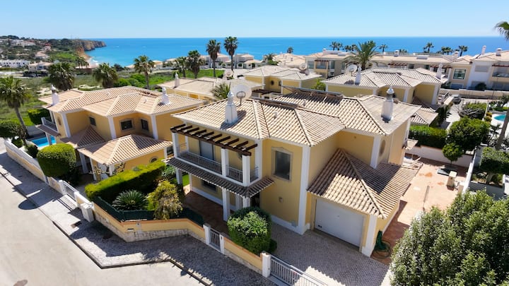 Beautiful Villa With Private Pool At The Beach - Lagos, Portugal