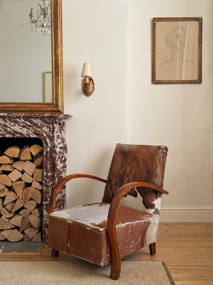 Chic Apartment In Central London’s Core -