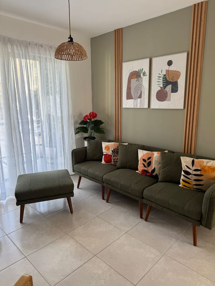Seaside Apartment With Pool Steps From The Beach - La Romana