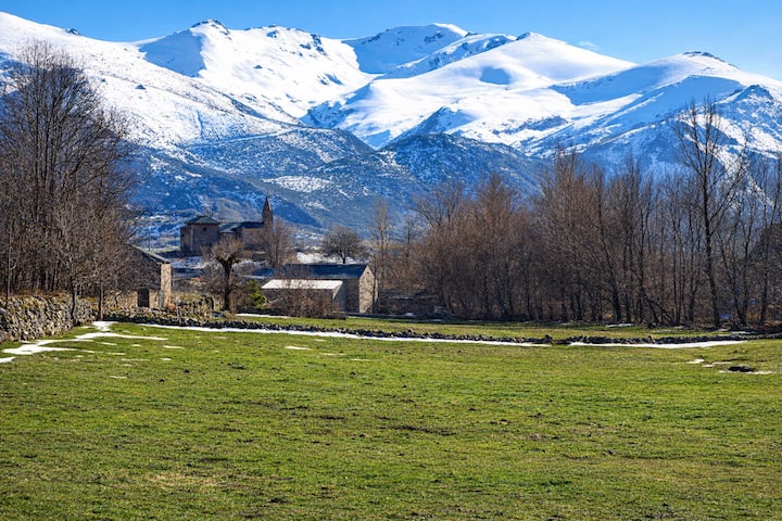 Casa En Babia Para Grupos · Rutas Y Estrellas - San Emiliano
