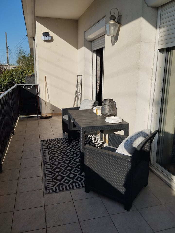 Appart Proche Gare Sncf Et Centre Formation Sncf - Tours