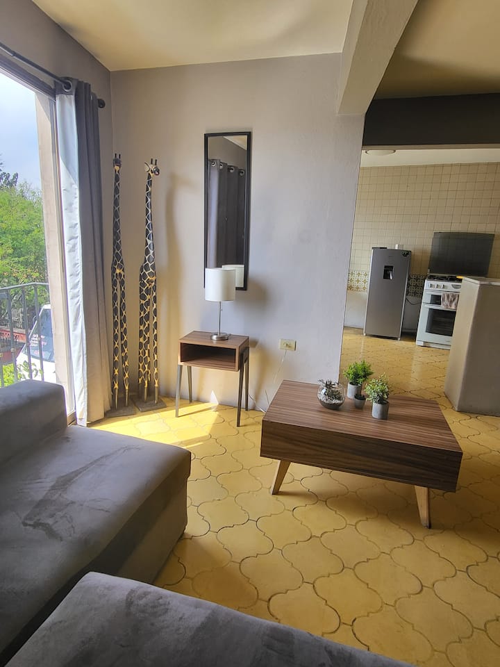 Panoramic View 2br Apt | Long Stay Ready - 聖米格爾德阿連德