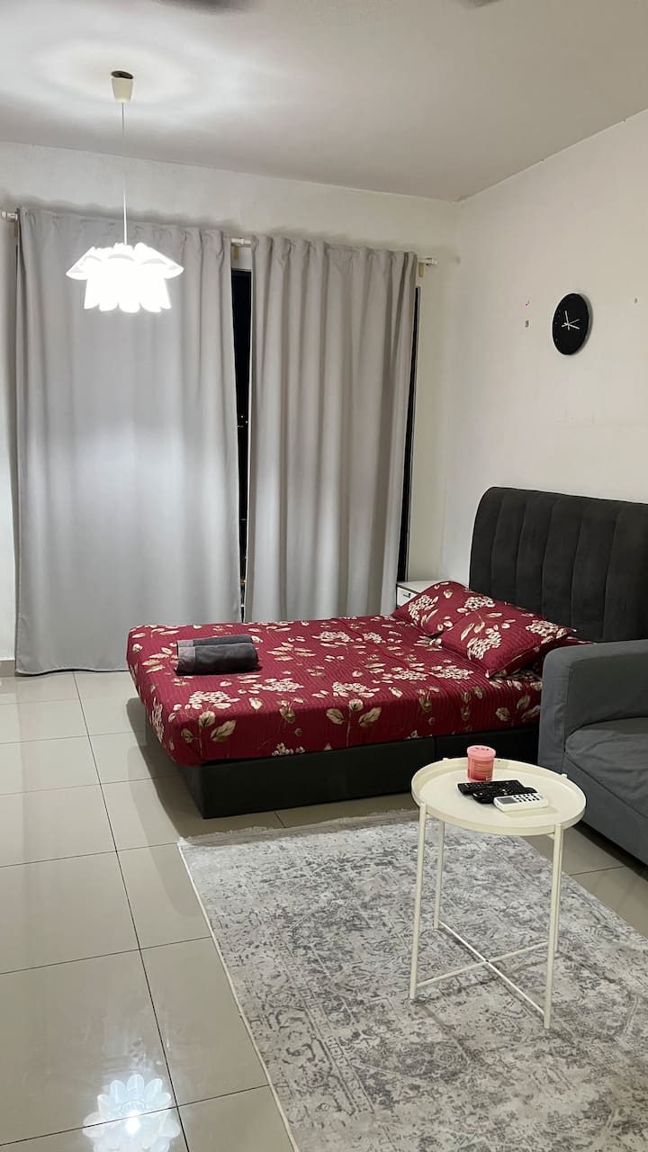 Urban 360 Studio Unit Fully Furnished (Near Uia) - Kuala Lumpur