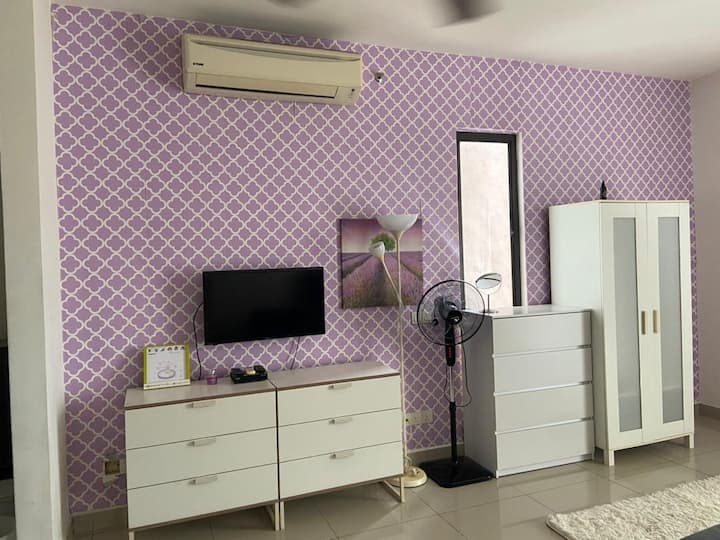 Urban 360 Studio Unit Fully Furnished (Near Uia) - Selangor