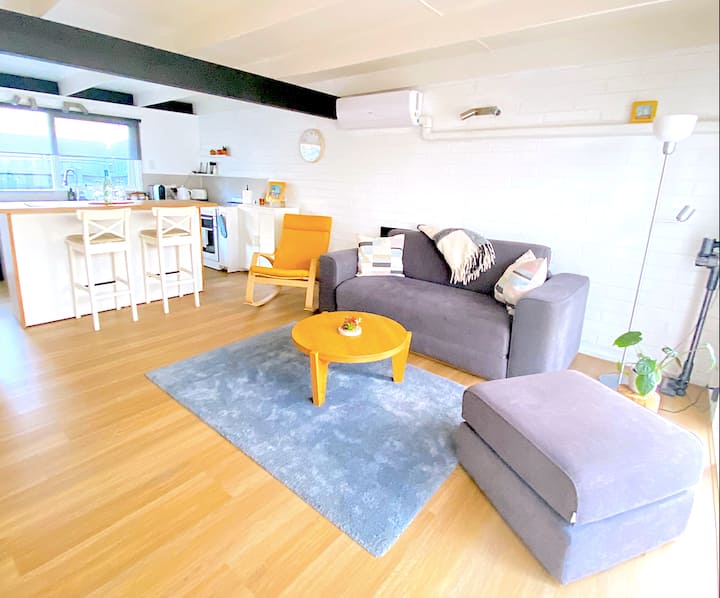 Charming Beach Heaven Home - Mornington