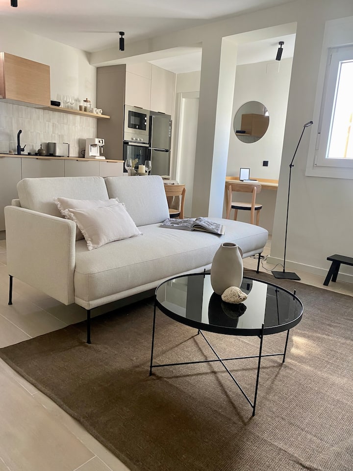 2bd Plz. España. Luz, Calma Y Mejor Ubicación - Madrid