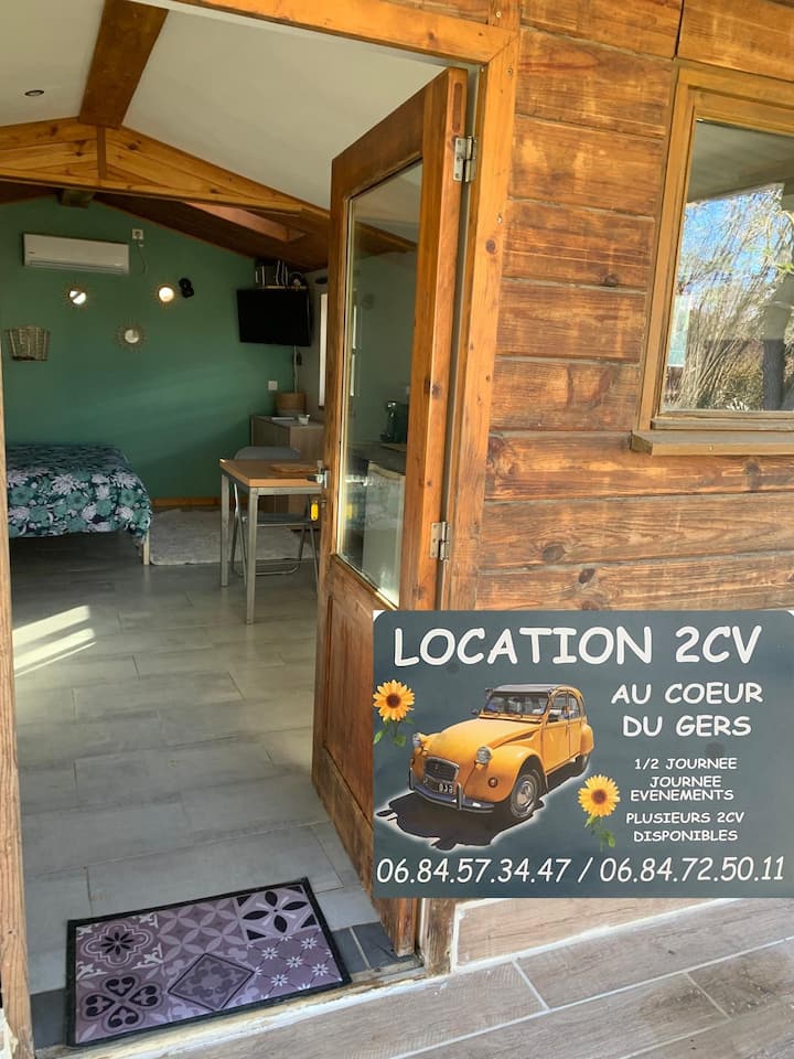 L’antre Du Hiton Et Son Jacuzzi - Gers