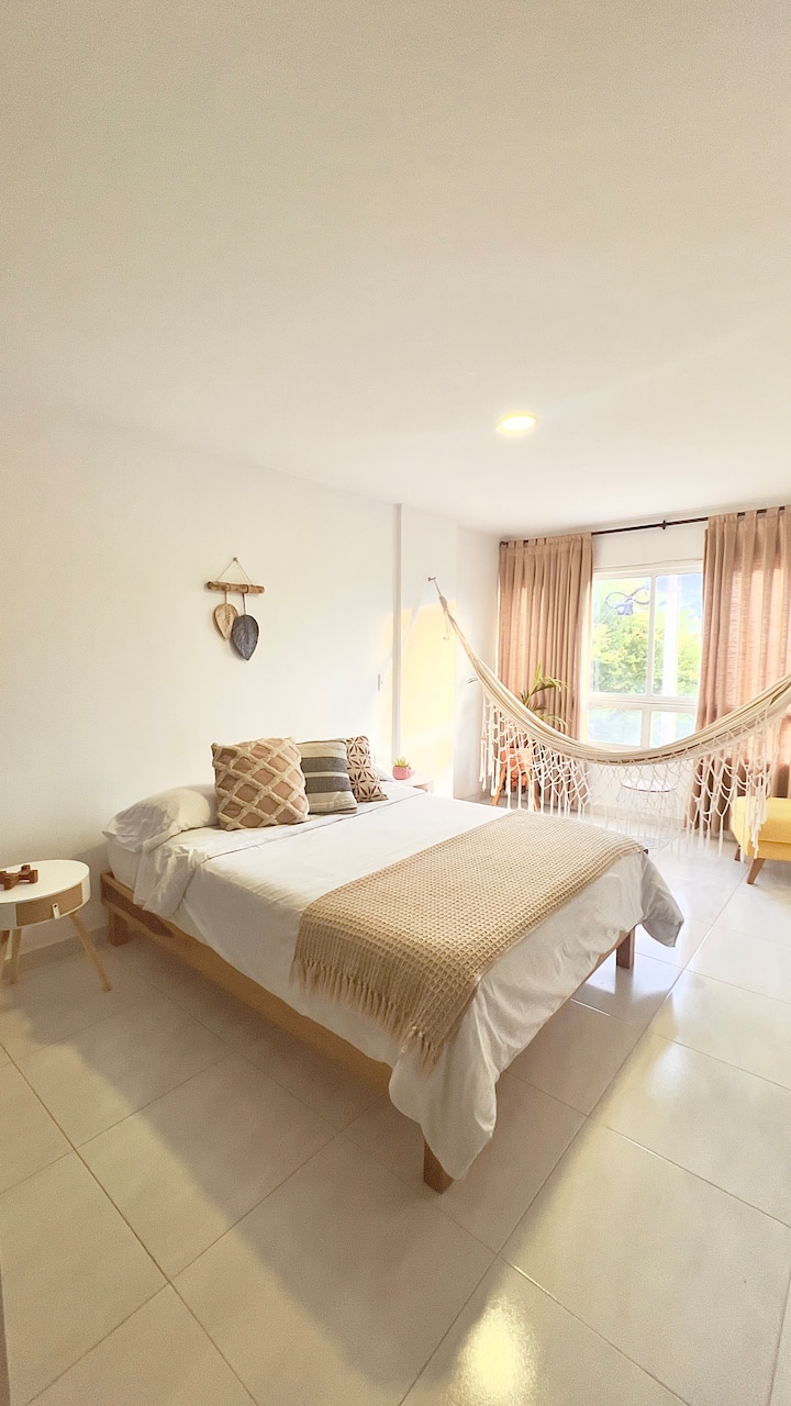 Apartamento A 1 Cuadra Vía Barichara, Con Cine. - Santander, Colombia