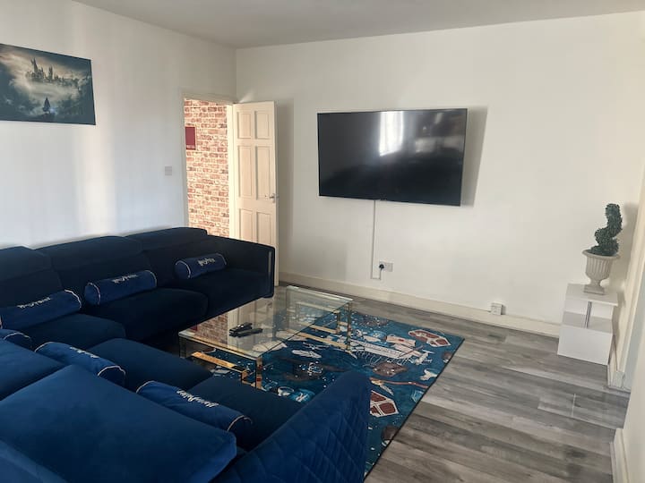 Hp Wizards Corner - 4 Bed - Near Watford Junction - Hertfordshire