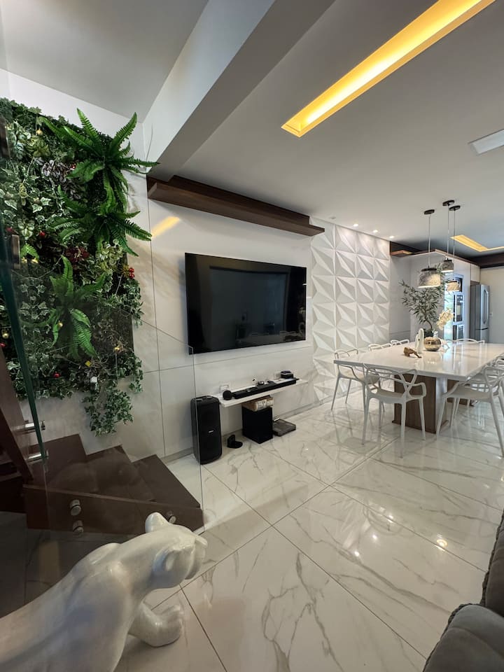 Casa Inteira E Climatizada 3 Quartos - Ipatinga