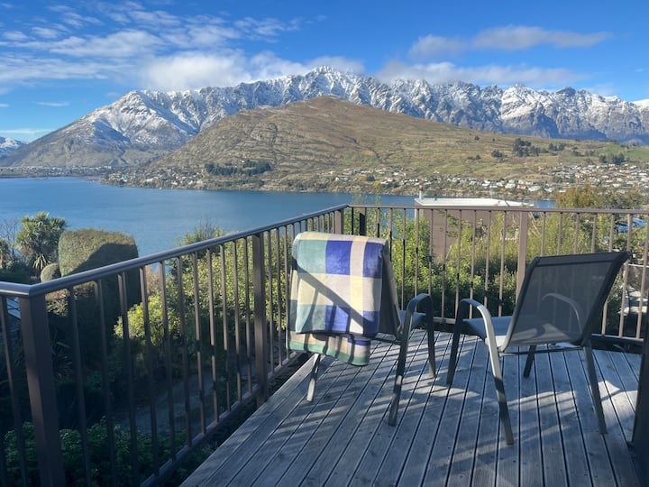 Spectacular Lake And Mountain Views Close To Town - ニュージーランド クイーンズタウン