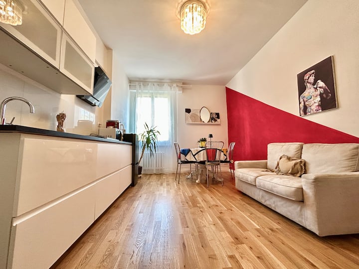 Elegante E Luminoso Trilocale Vicino Firenze - Scandicci