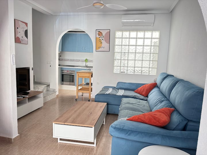 Bungalow Con Sotano - Santa Pola