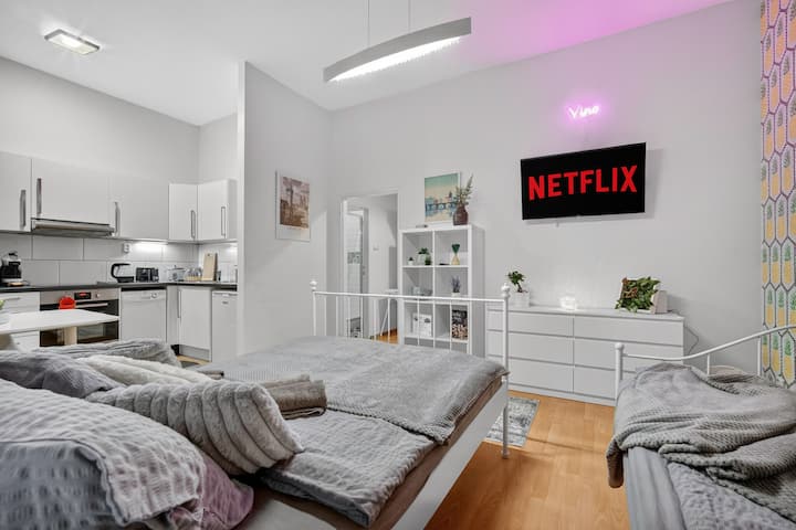 Prestige Suite By Charles Bridge - Prag