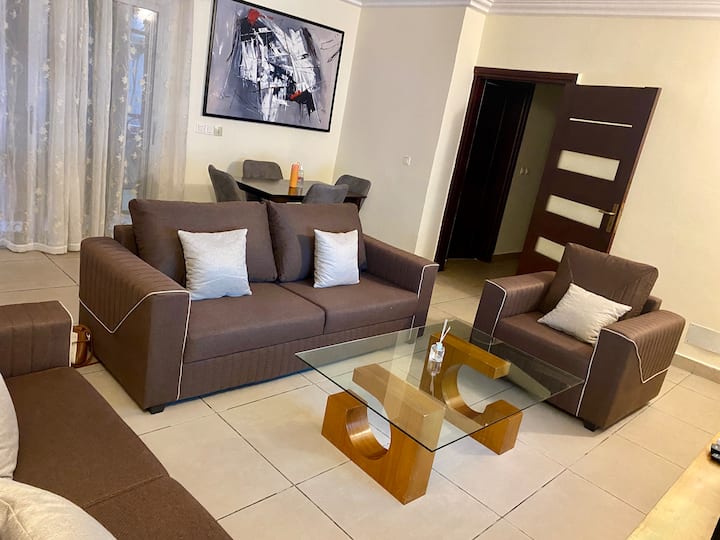 Charming Flat In Lively Neighbourhood - Abidjan