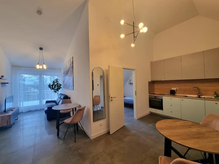 Wohnung Mit Balkon (2,5-zi./62m²) - Kornwestheim