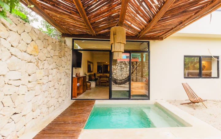 Family 2br W/ Private Pool | Steps To Lagoon - Bacalar