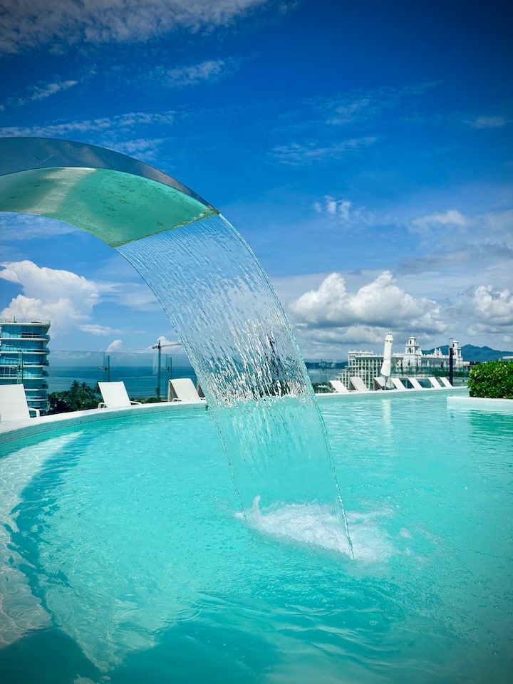 Maritima Golf Studio: Pools, Gym, Beach Access - Nuevo Vallarta