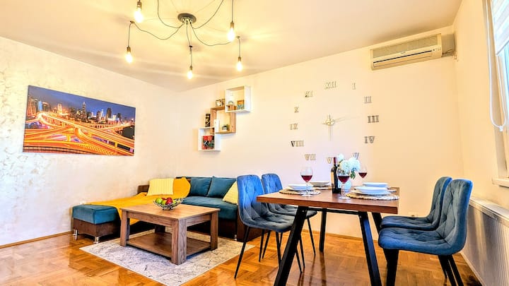 Modern, 600m From The Center, Free Parking,terrace - Novi Sad