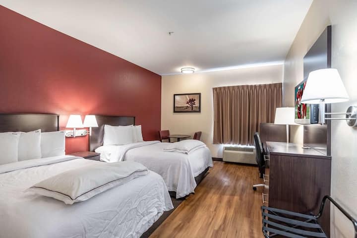 Close To Splashtown San Antonio! Unit W/ Pool! - San Antonio, TX
